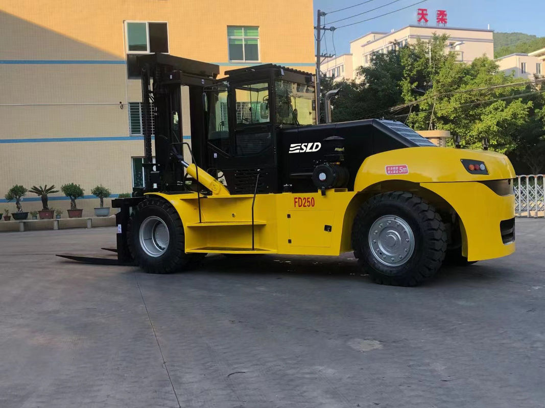 25 Ton 28 Ton Forklift Truck For Lifting Heavy Equipments And Heavy ...