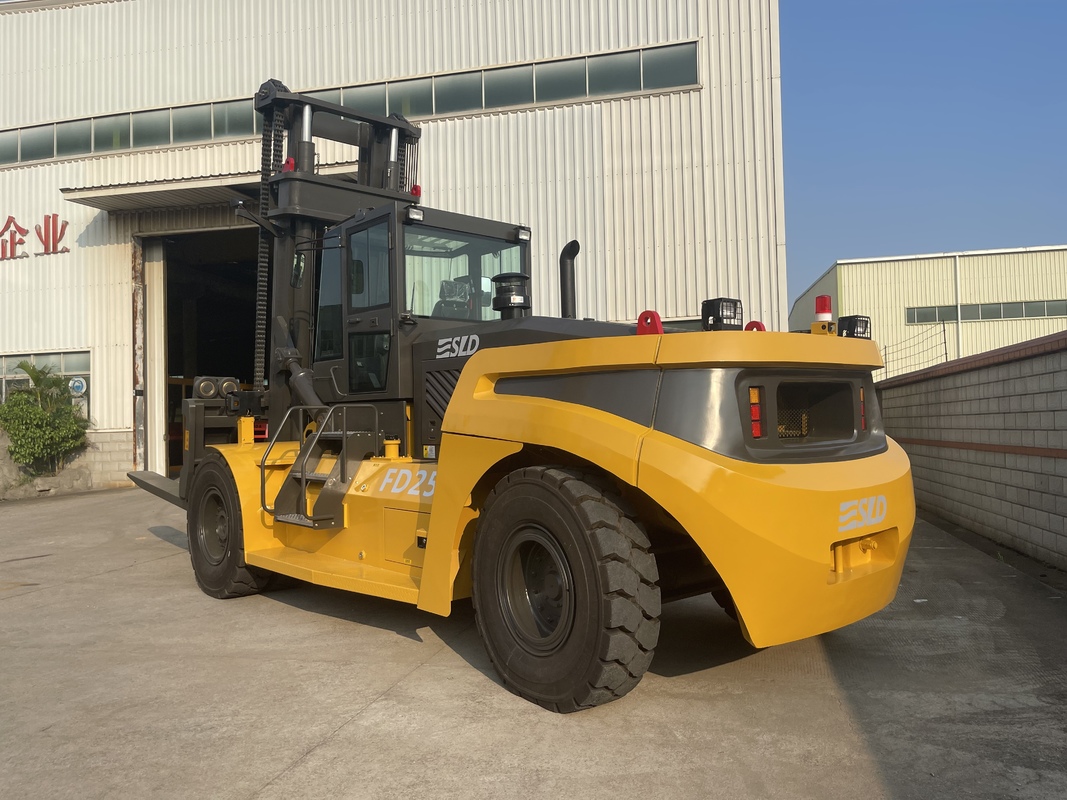 3000mm Mast Lifting Height Heavy Lift Forklift with Tilt Angle of 45-90 ...