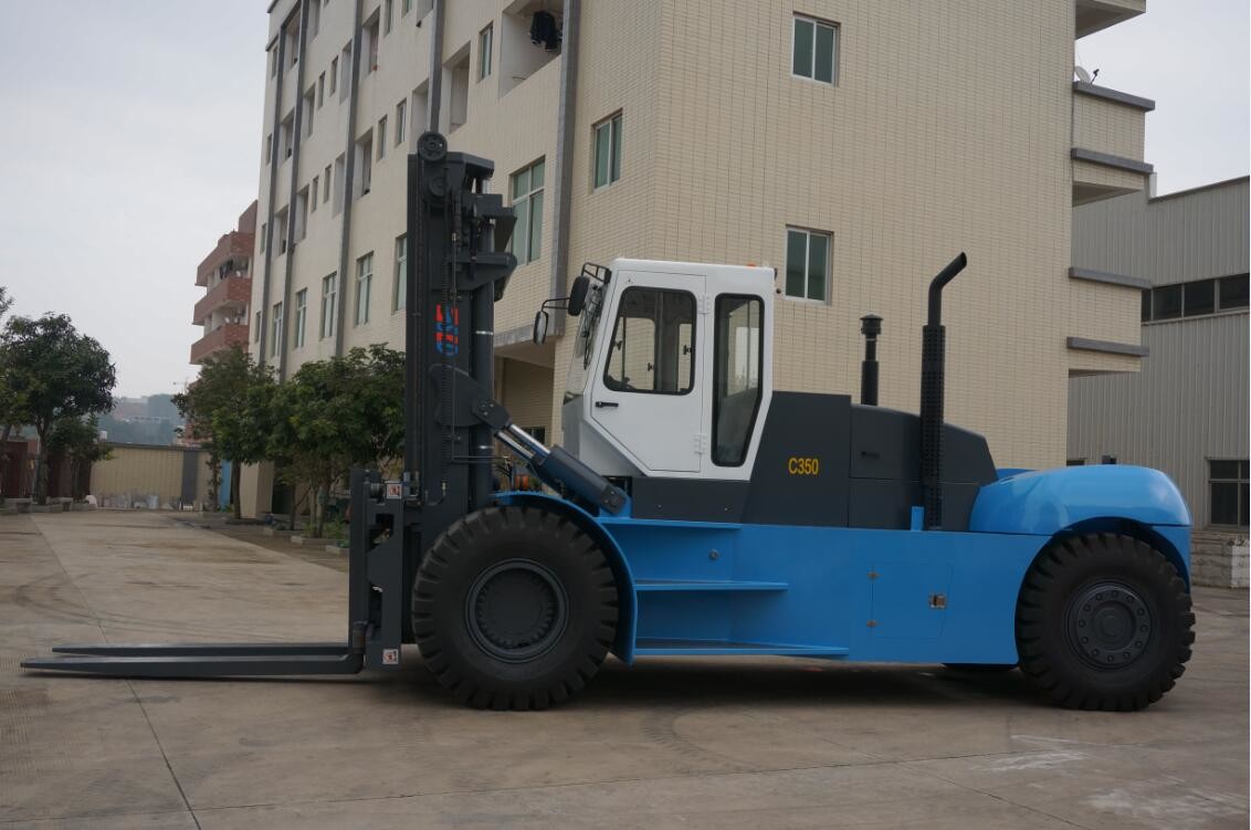 35T Heavy Lift Forklift Multi Directional 35 Ton Forklift